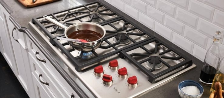 Gas Cooktop Is A Good Ally In The Kitchen - Cooking in Stilettos