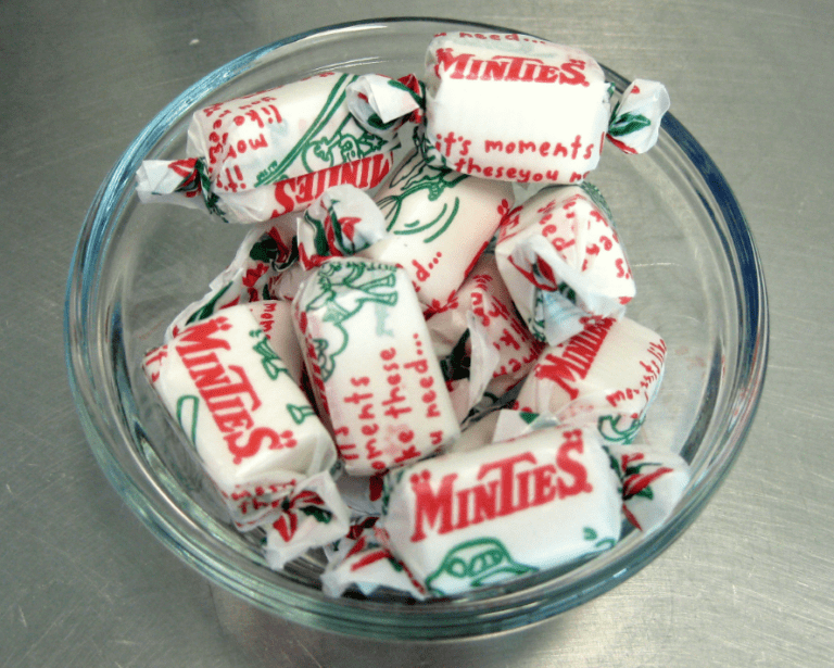 15 Best Aussie Snacks You Must Try in 2023 - Cooking in Stilettos