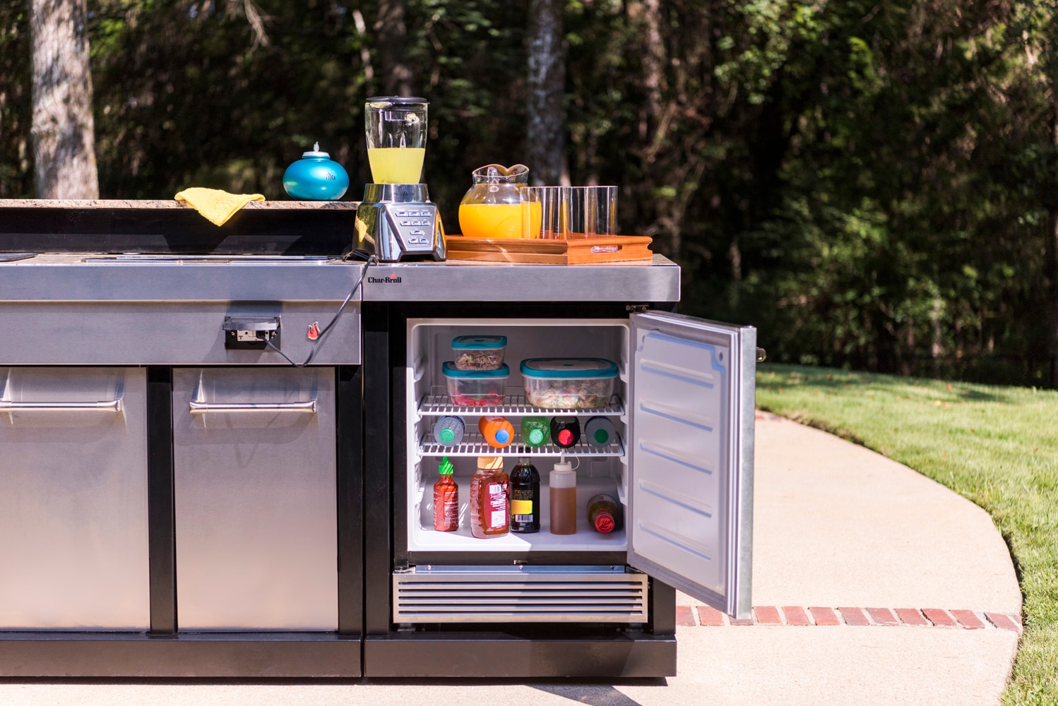 Exploring Access Door Options for Outdoor Kitchens: Which One is Right ...