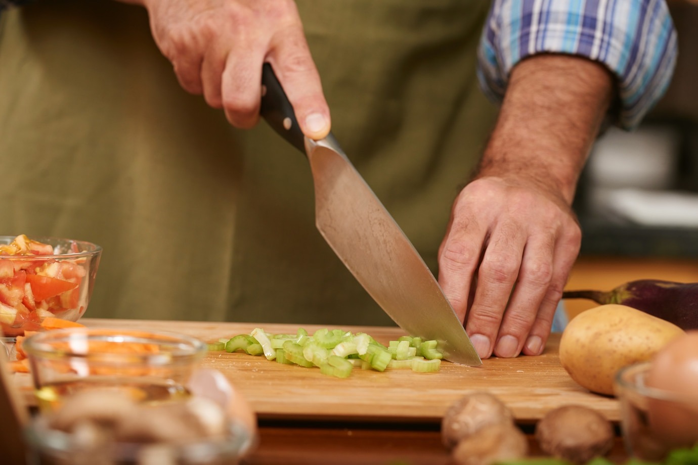Knife Skills 101: Mastering Basic Cuts for Efficient Food Prep ...